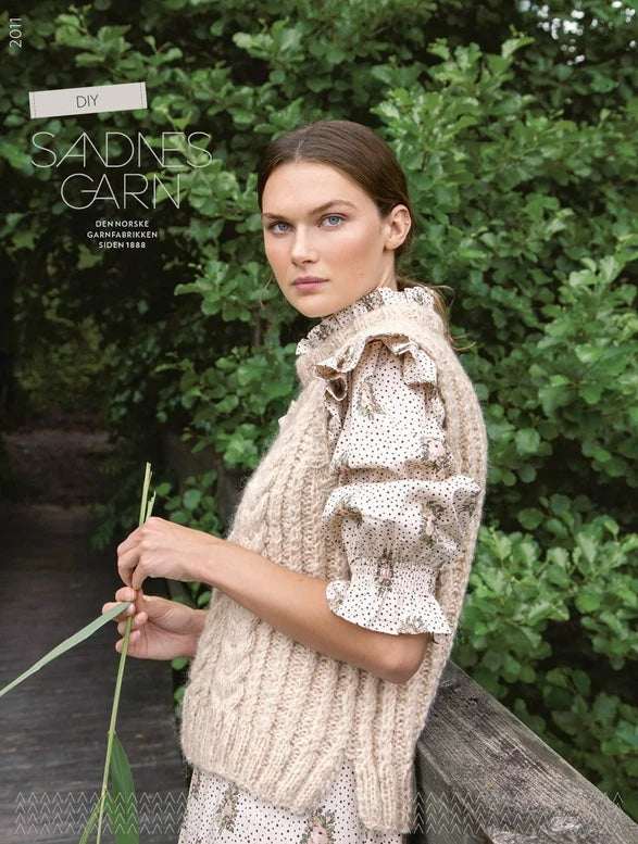 Sandnes Garn Pattern Books – No Frills Knitting